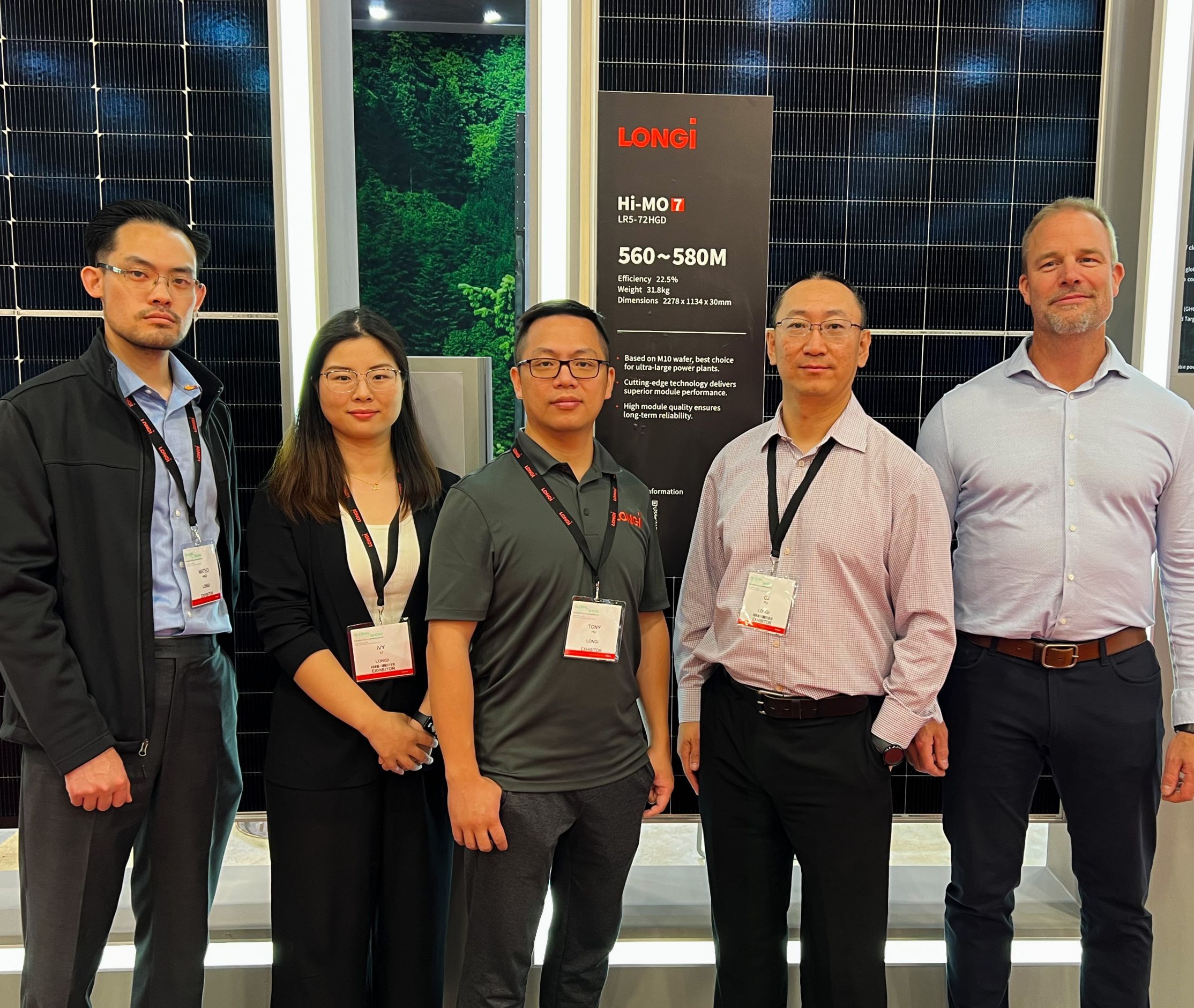 Hi-MO 7 Shines Bright for Booming Canadian Solar Industry