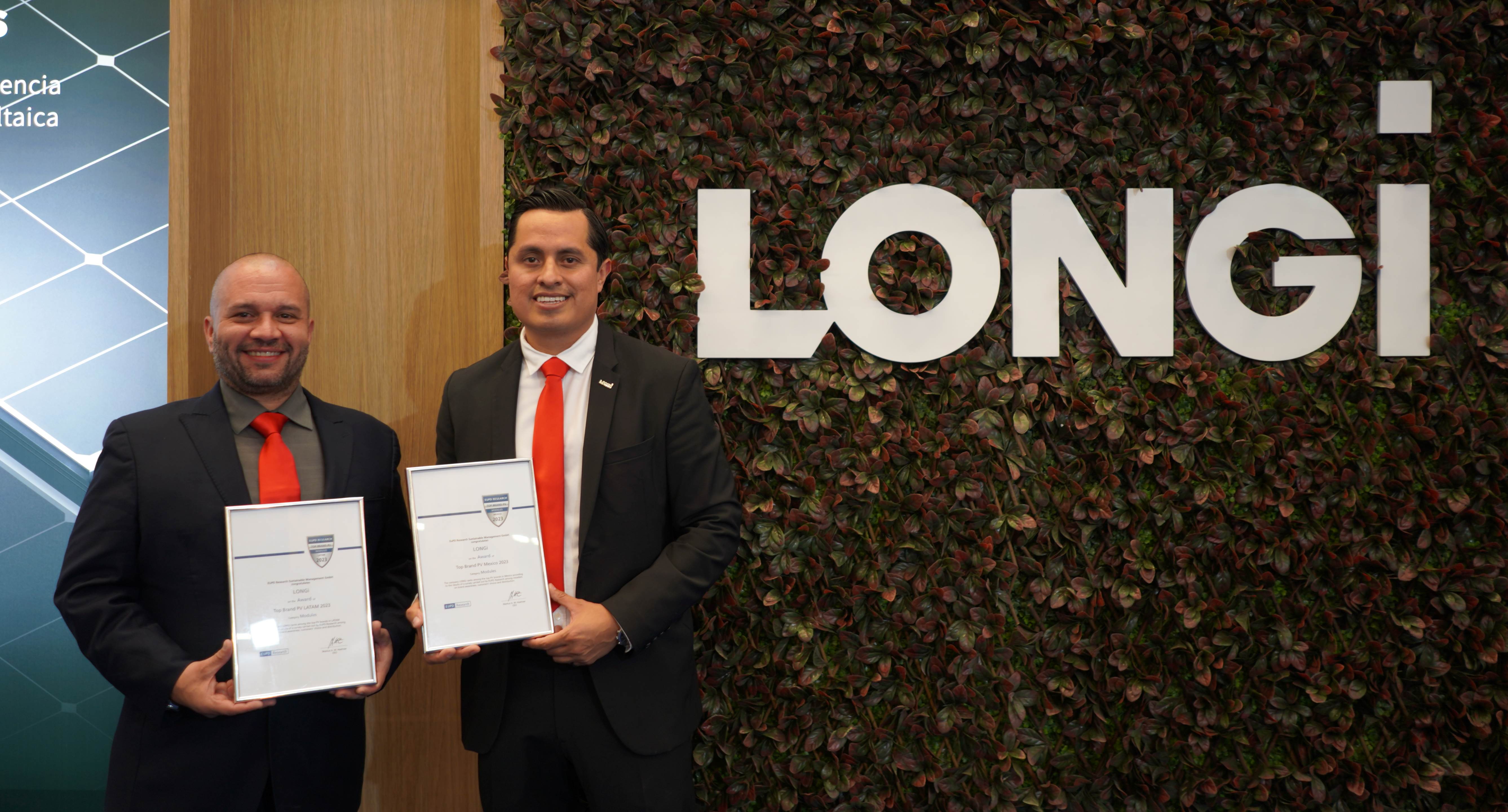 LONGi recibe el sello “Top Brand PV 2023” para México, Chile y ...
