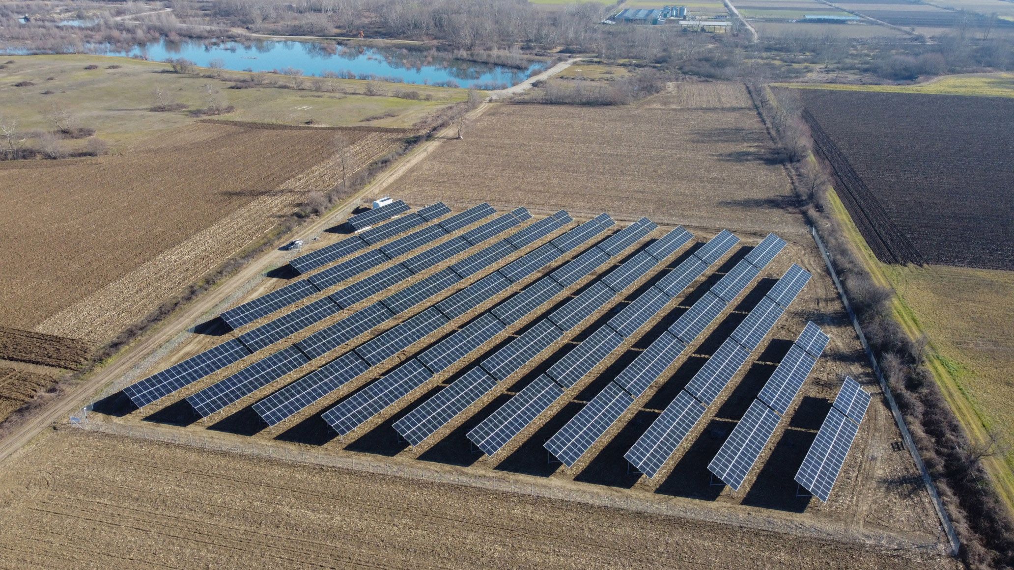 Greek solar projects prove LONGi modules’ performance in extreme heat ...